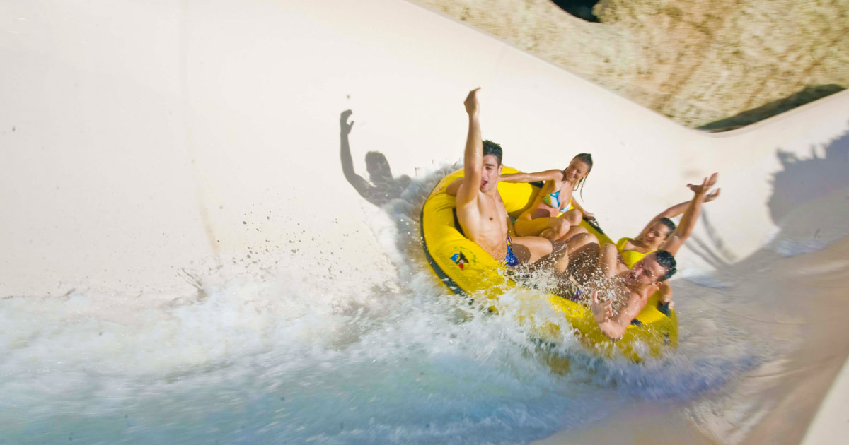 Siam Park - Mekong Rapids - Water Giant Tire Slide
